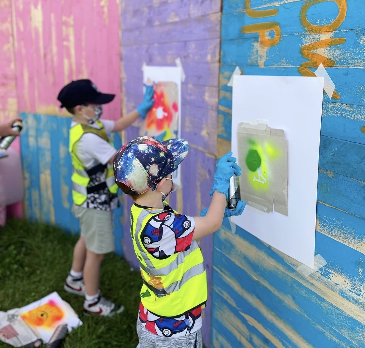 Schedule online with Pop-up Spray Studios on Booking.page