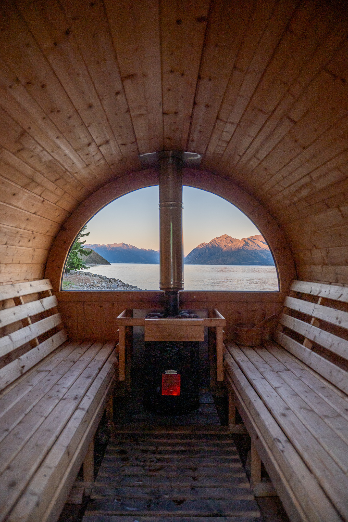 Schedule online with The Secret Sauna on Booking.page